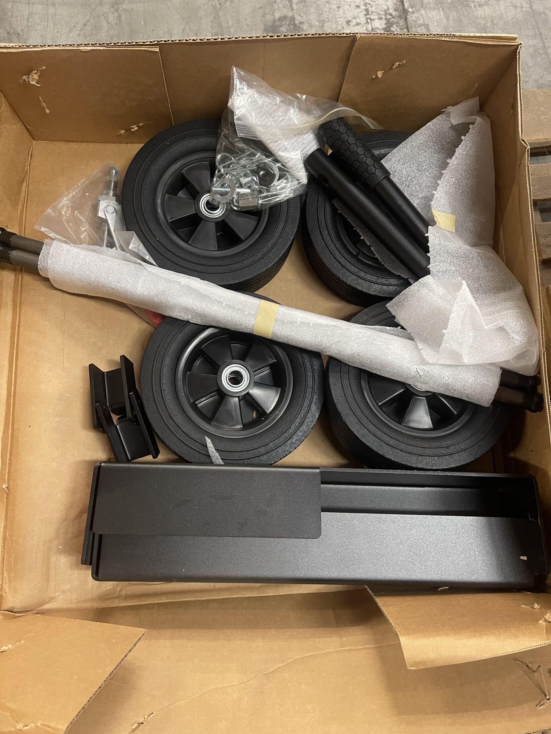 4-WHEEL DOLLY KIT WL22000 WL18000 ANGLE FRAME - Spray Foam Systems