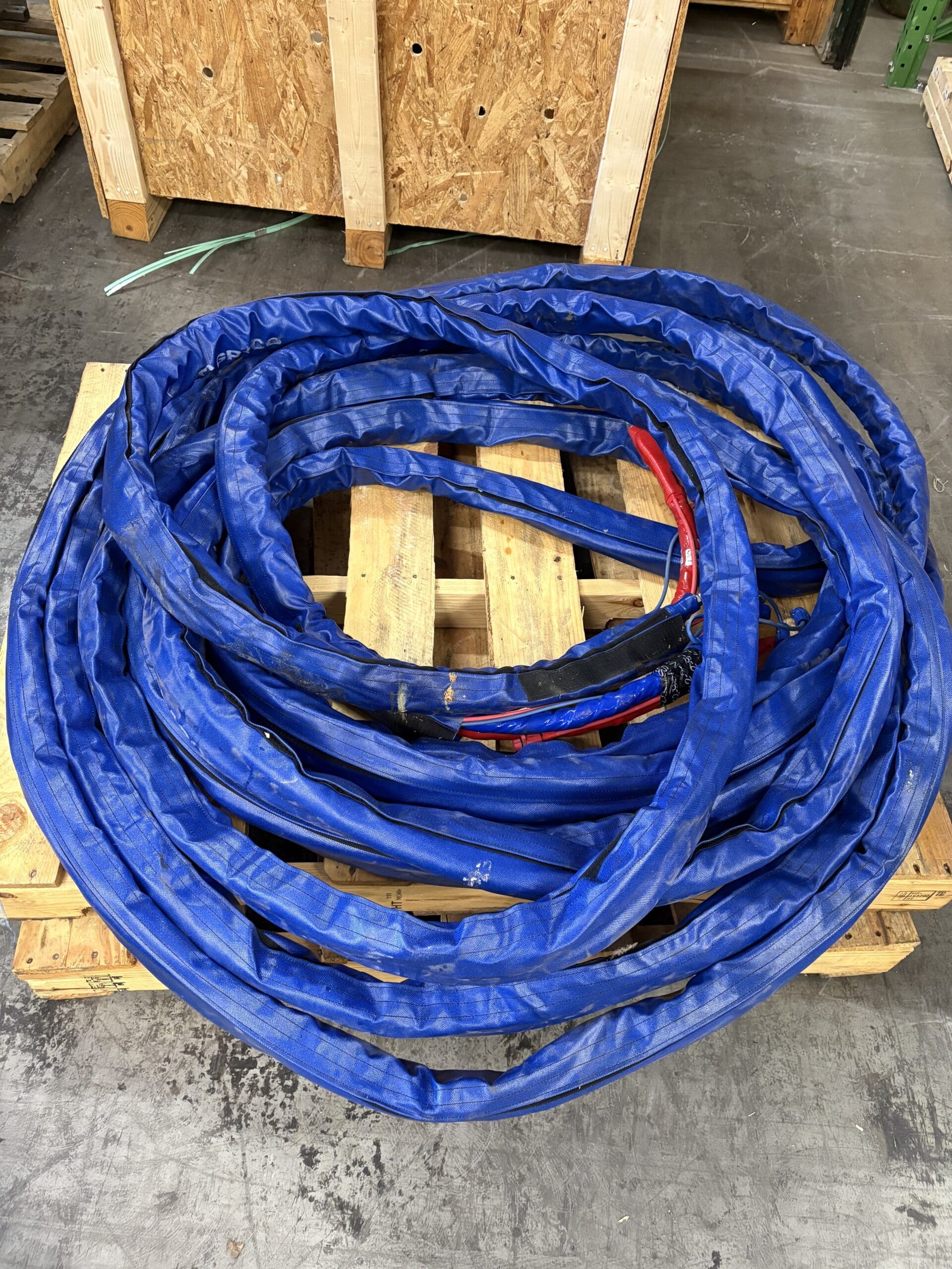 25P434 - Xcelerator 50 ft x 3/8 in Internal Heated Hose, 2000 psi ...