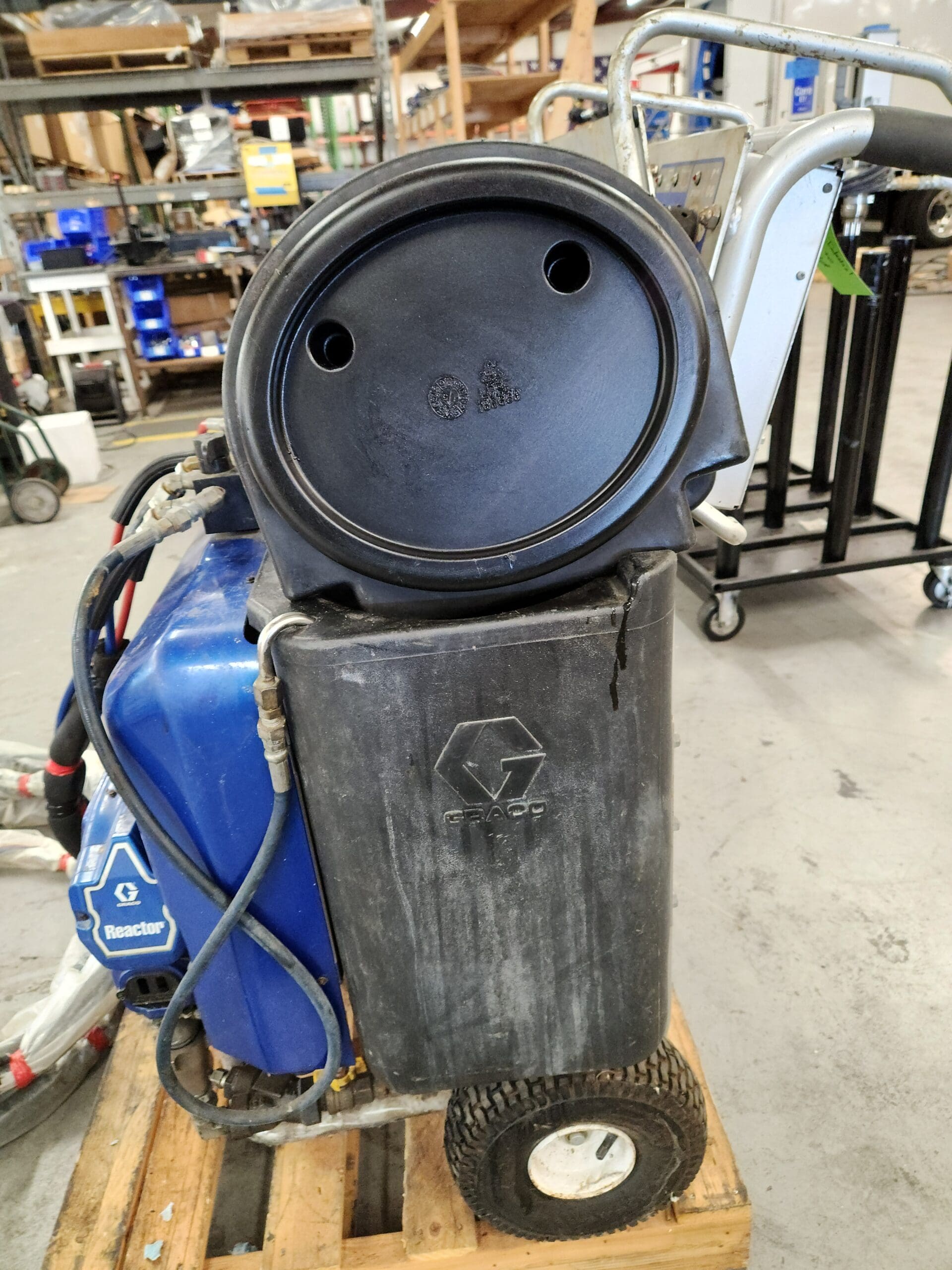 Used Graco 24R900 230 V Reactor E-10HP Sprayer - Spray Foam Systems