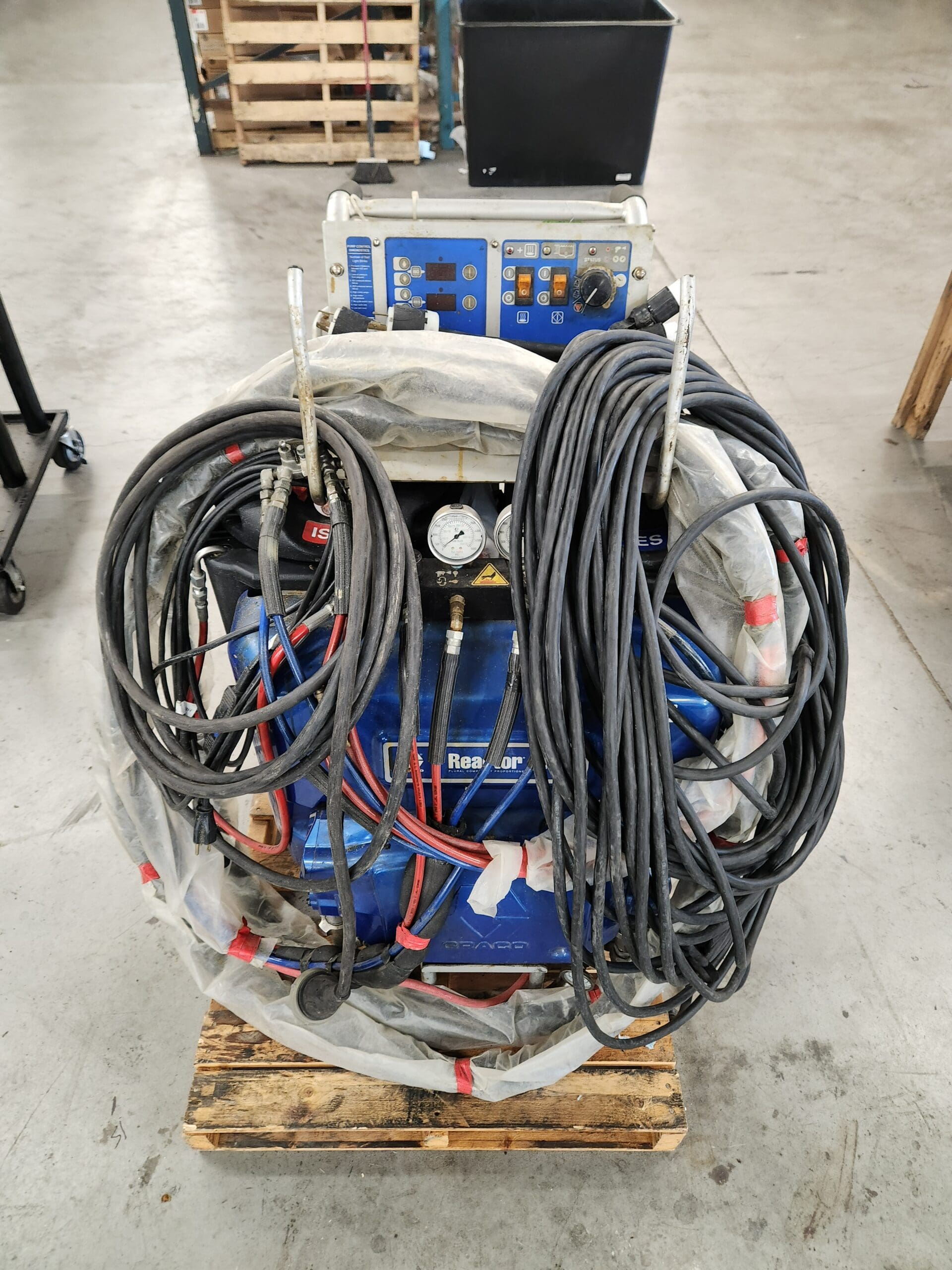 Used Graco 24R900 230 V Reactor E-10HP Sprayer - Spray Foam Systems